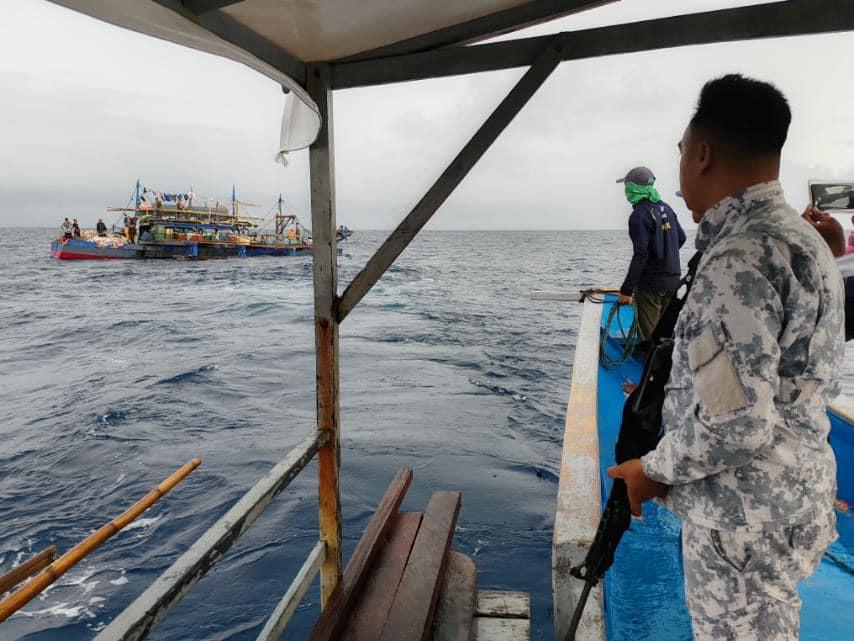 17 illegal fishers arrested in maritime operation off Balesin Island ...
