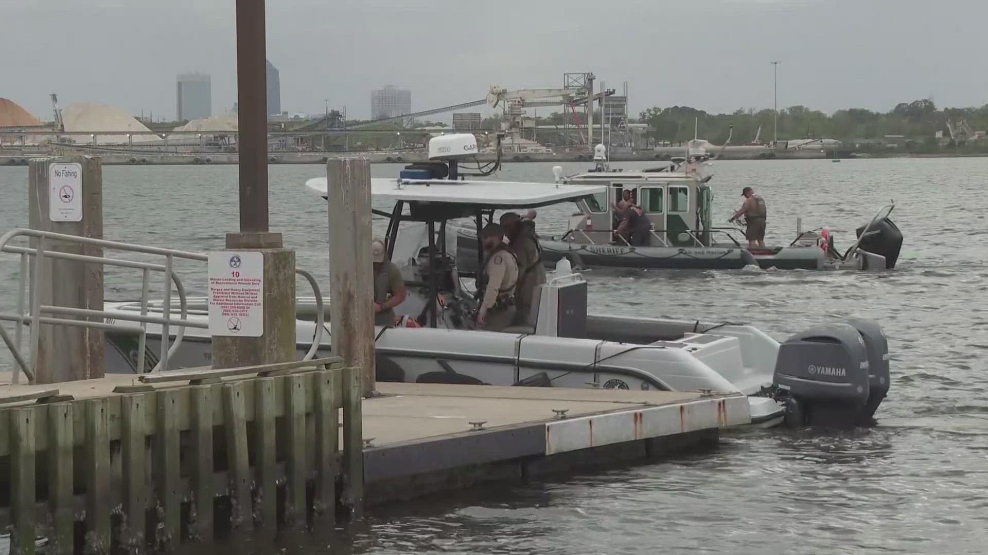 Florida: Three Dead, One Child Missing After Jacksonville Boating ...